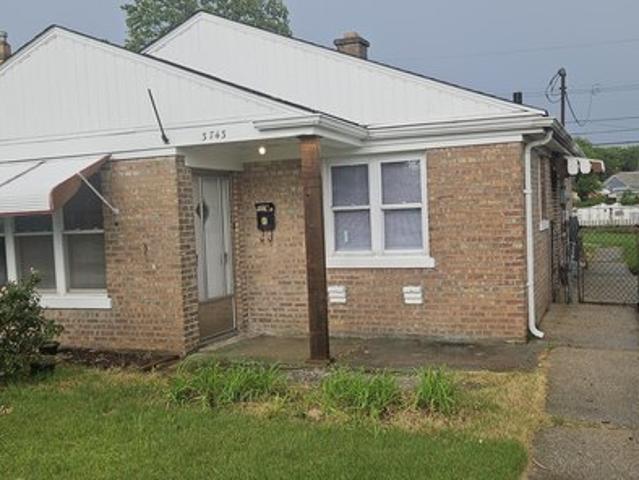 3743 Towle Ave, Hammond, IN 46327