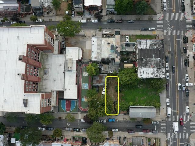 374 Ashford Street