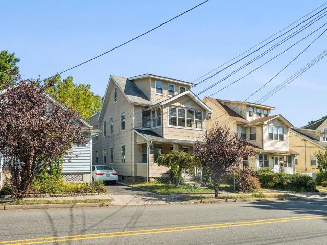 374 Boyden Avenue