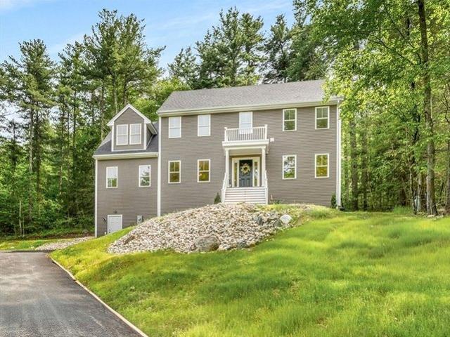 374 Brandy Brow Rd, Haverhill, MA 01830