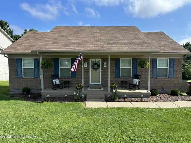 374 Gentry Crossings Blvd, Mount Washington, KY 40047