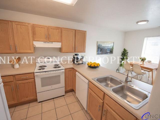 374 East 5450 South 2 Bedroom Apartment for Rent at 374 E 5450 S, Washington Terrace, UT 84405 Washington Terrace