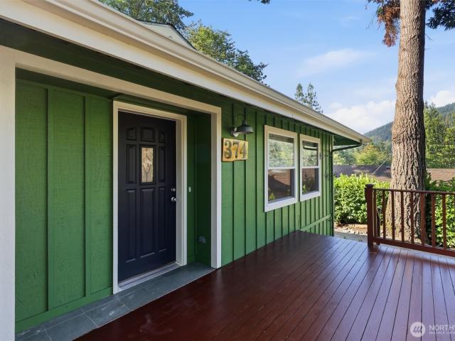 374 Echo Lane