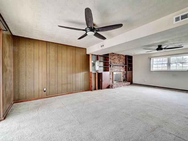 374 Knollwood Drive