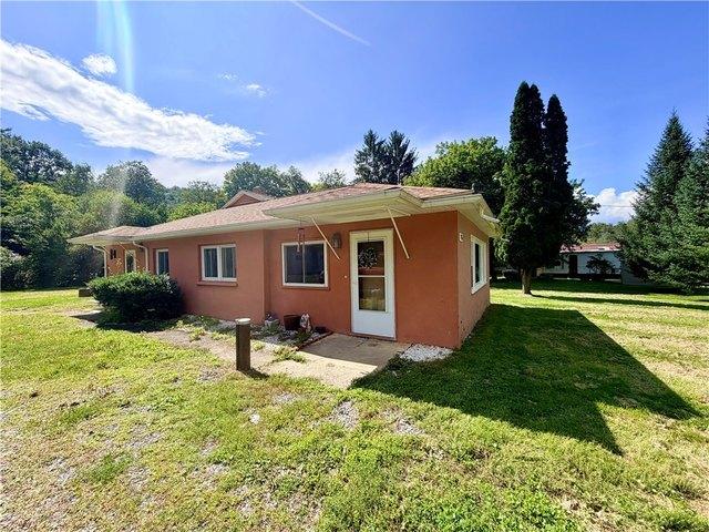 374 Lattabrook Rd, Horseheads, NY 14845