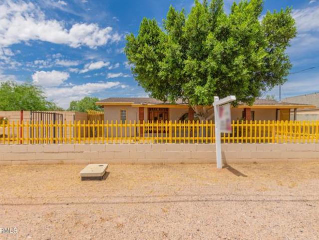 374 S Main Dr, Apache Junction, AZ 85120