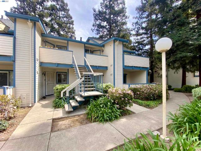 374 Sequim Cmn