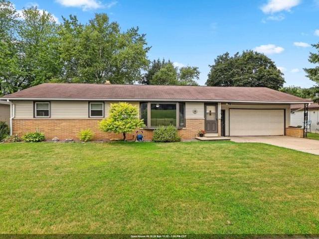 374 Skyline Blvd, Green Bay, WI 54302