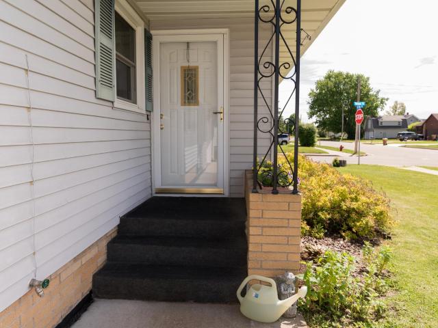 374 W Vine Street