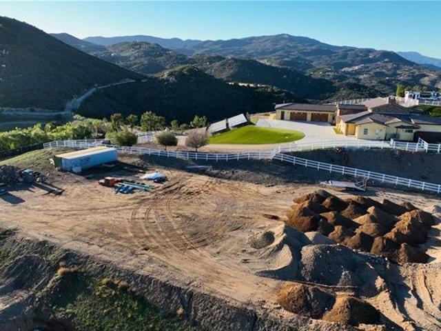 37553 Via Vista Grande, Murrieta, CA 92562