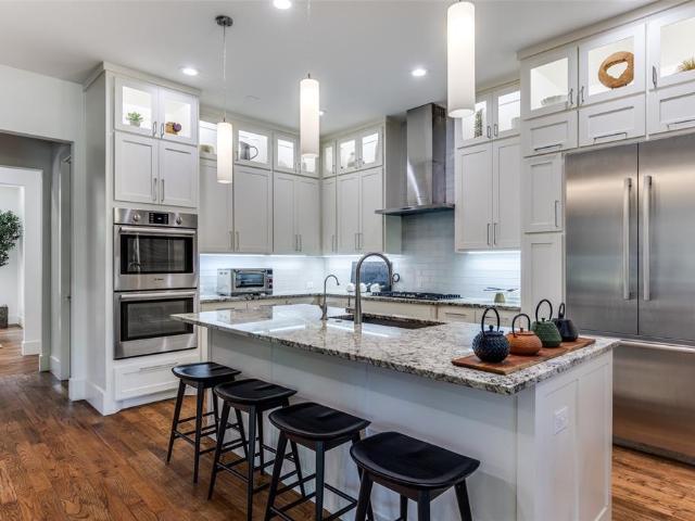 3755 Northview Lane