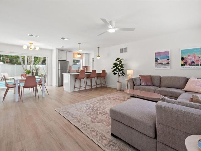 3755 Beach Dr SE, St. Petersburg, FL 33705 | MLS #A4690 | Compass