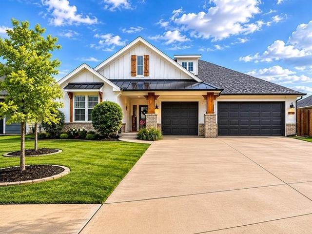 3755 Black Mesa Rd, Norman, OK 73071