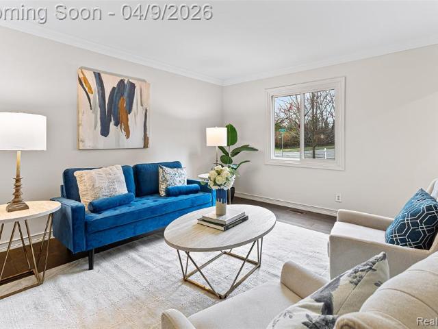 3755 Tremont Lane
