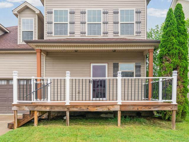 3756 Gray Fox Dr