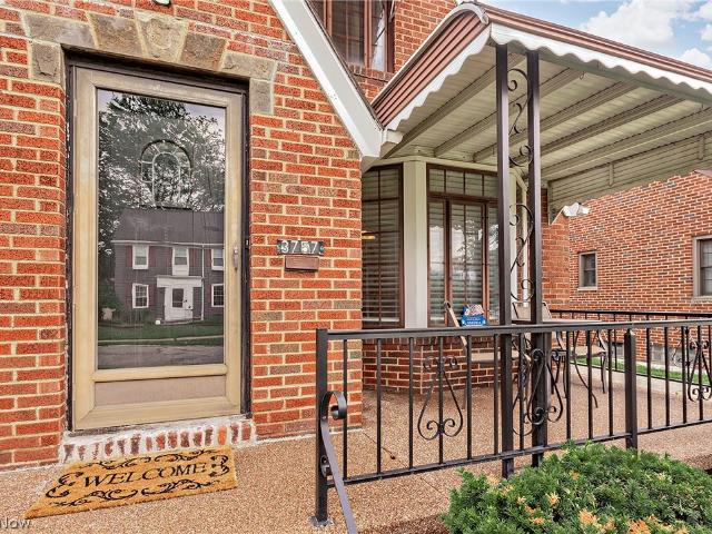 3757 W 178th Street