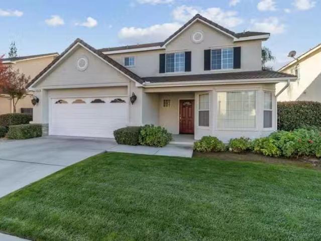 3757 W Della Ln, Fresno, CA 93711