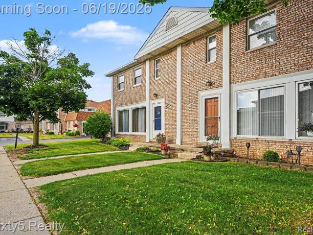 37592 Garden Court
