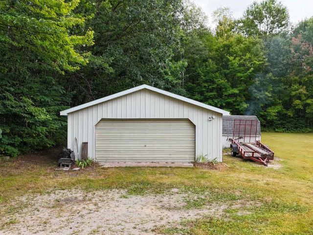 3759 S Loomis Road
