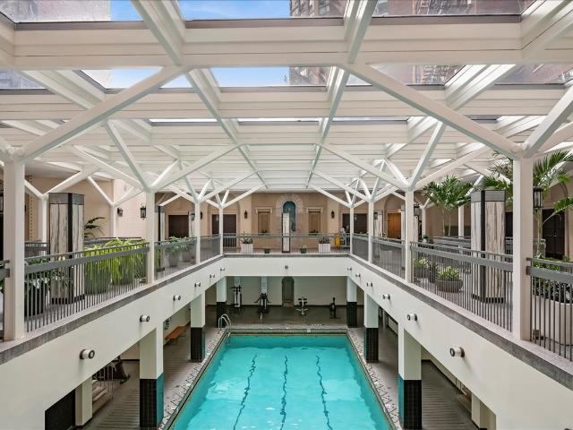 3750 N Lake Shore Drive # 1D