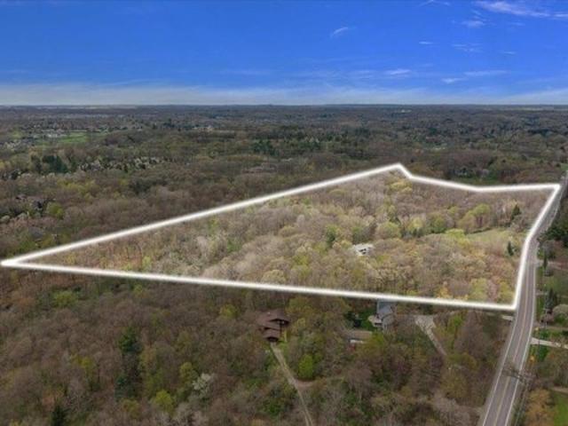 3750 Orion Rd, Rochester Hills, MI 48363