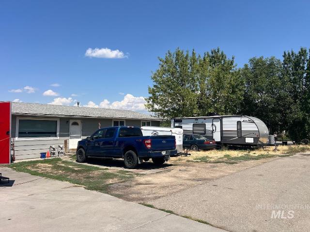 3750 E Overland Road