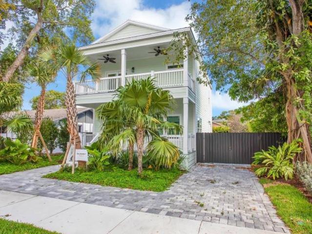 3750 Frow Ave, Coconut Grove, FL 33133