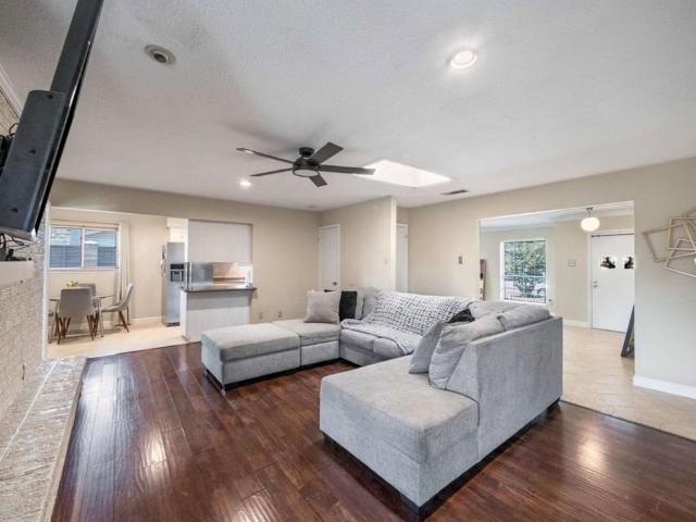 3750 Ridgeoak Way