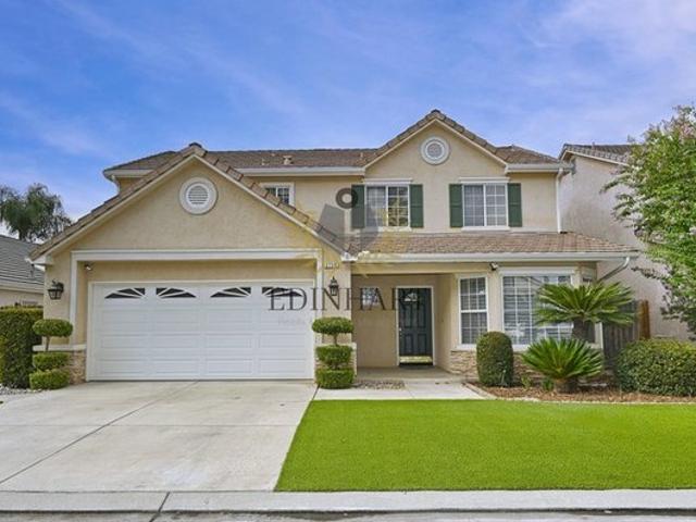 3750 W Vincent Ln, Fresno, CA 93711
