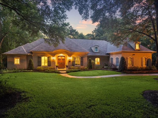 37519 Edgewater Drive