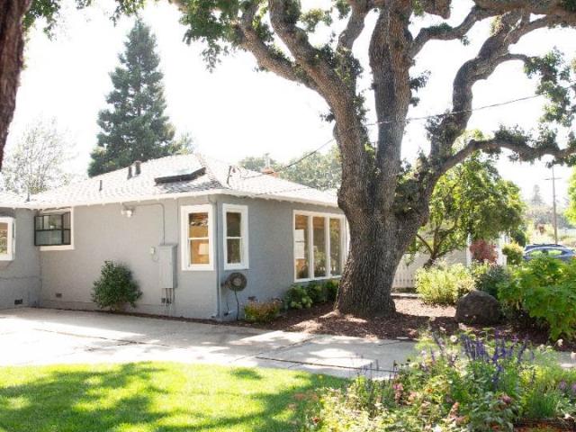 3751 Bay Road