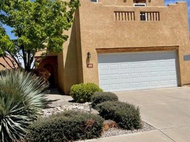 3751 Candelarias Ln NW, Albuquerque, NM 87107