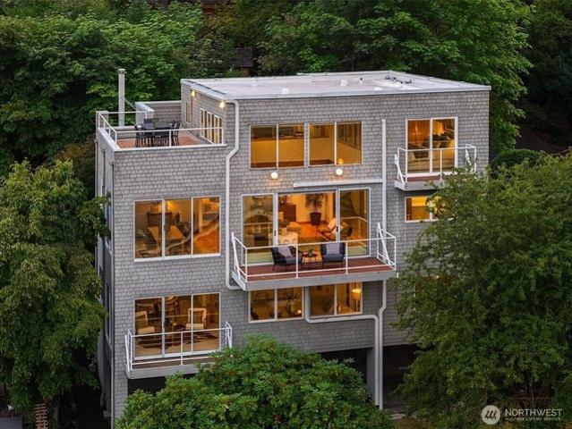 3751 E Columbia St, Seattle, WA 98122
