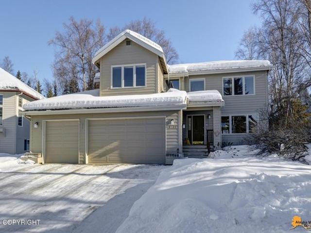 3751 Eastwind Dr, Anchorage, AK 99516