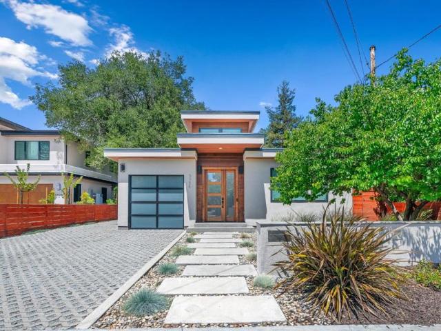 3751 El Centro Street