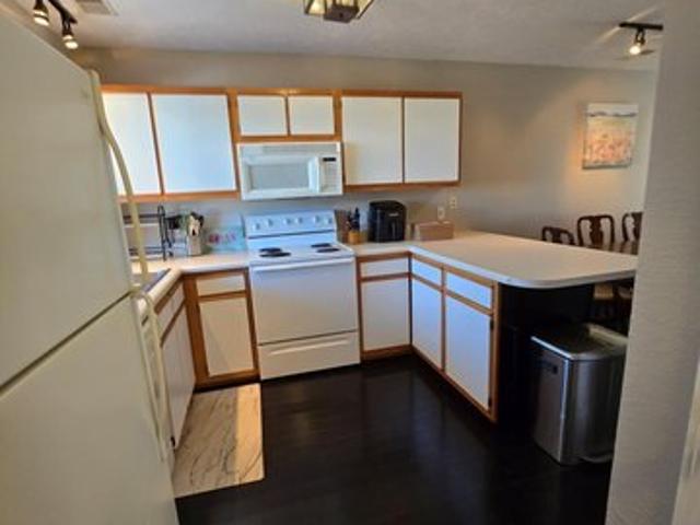 3751 Vale Dr, Traverse City, MI 49686