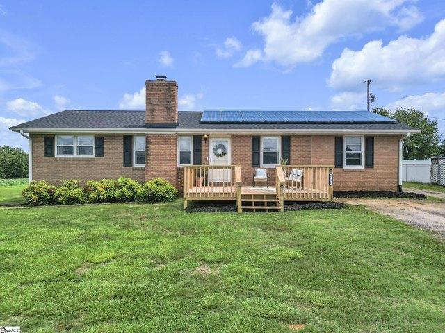 3751 W SC 11 Hwy, Chesnee, SC 29323