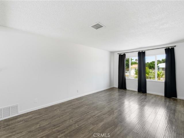 37521 Larkin