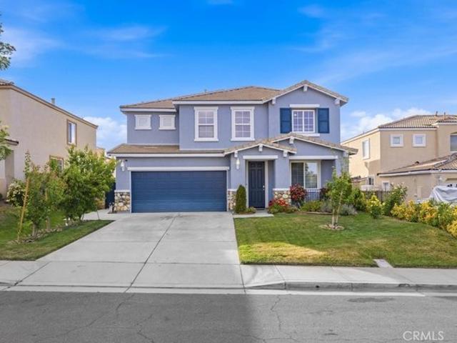 37527 Persimmon Ln, Palmdale, CA 93551