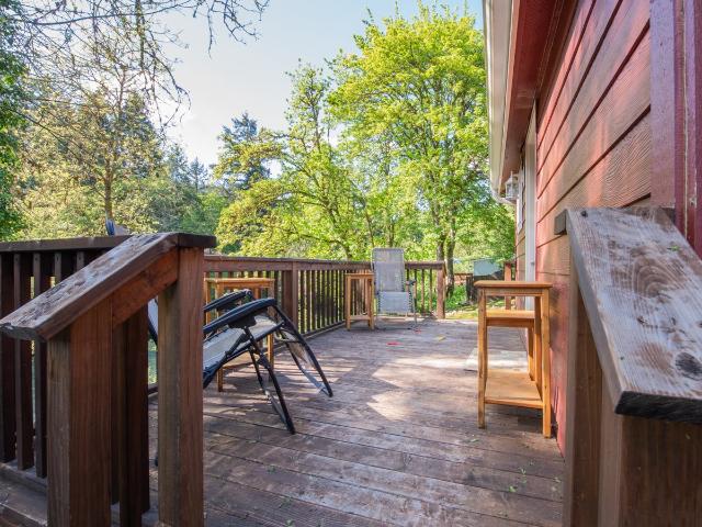 37526 row river rd