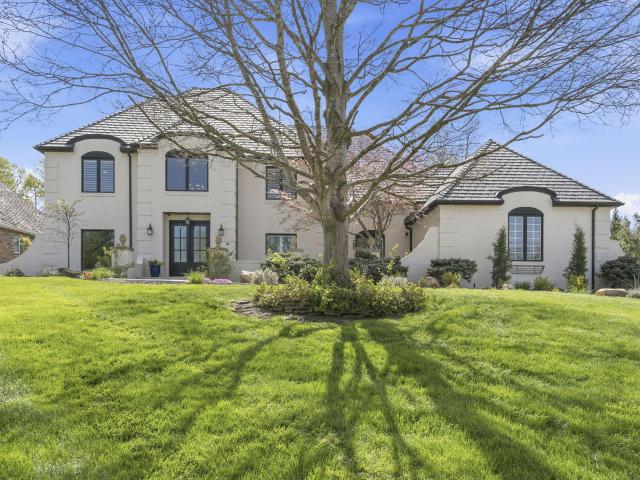 3752 E Eaglescliffe Drive