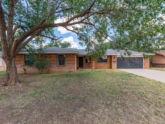 3752 Glenfield Dr, Clovis, NM 88101