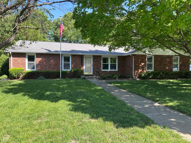 3752 Ironwood Drive