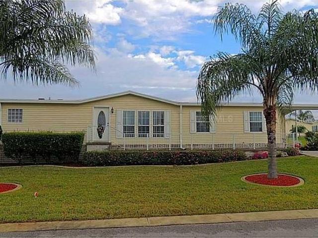 37535 New Horizons Blvd, Zephyrhills, FL 33541