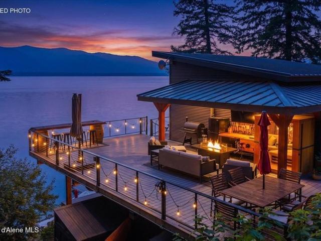 3753 Bottle Bay Rd, Sagle, ID 83860