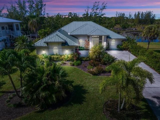3753 Stabile Rd, Saint James City, FL 33956