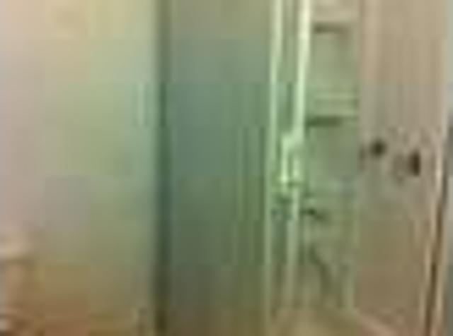 $375 / 1br 1 bedroom duplex close to campus 213 & 215 W. 4th 1br bedroom