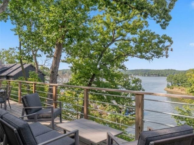 375 Admirals Point