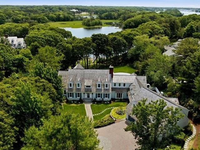 375 Baxters Neck Rd, Marstons Mills, MA 02648