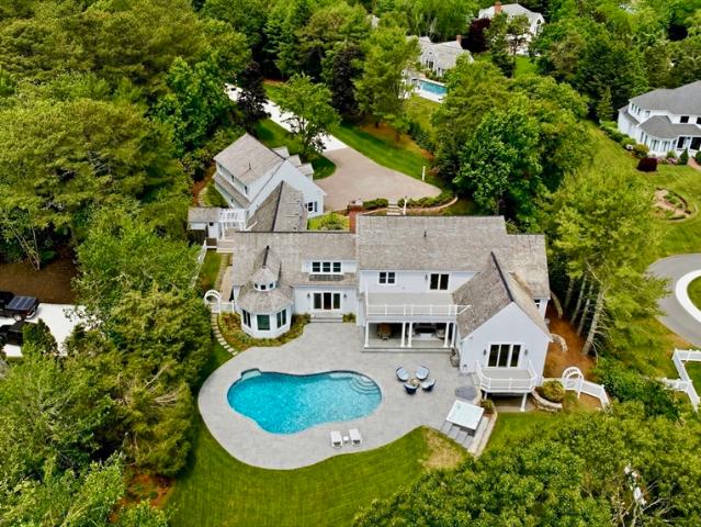 375 Baxters Neck Rd